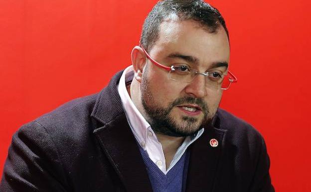 Adrián Barbón «convencido» de que Sánchez ganará las elecciones el 28 ...