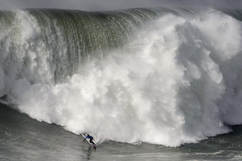 Fotos: El espectáculo de las olas gigantes en Nazaré | El Comercio