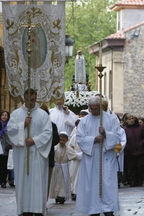 Avilés recibe a la Virgen de Fátima | El Comercio
