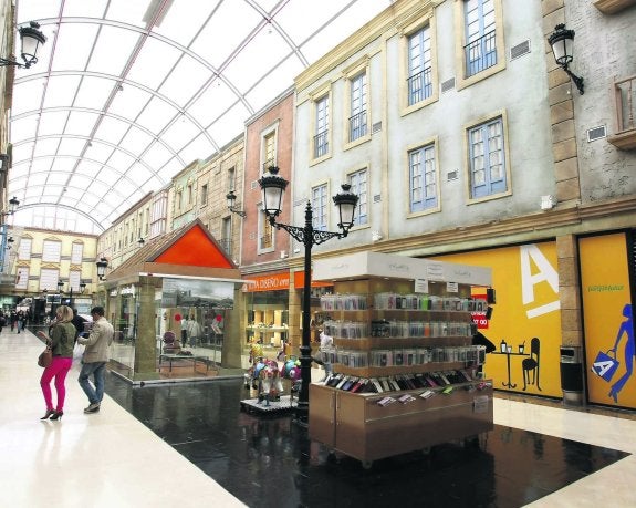 Una ejecución hipotecaria saca a subasta 35 fincas de Parque Astur | El ...