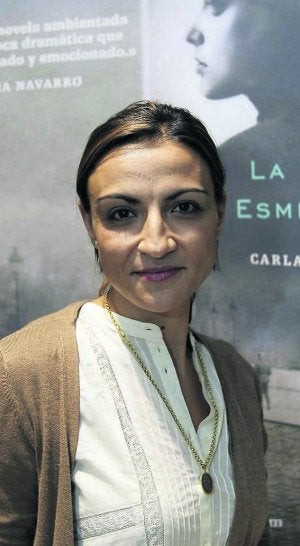 Carla Montero presenta 'La tabla esmeralda' en Gijón | El Comercio